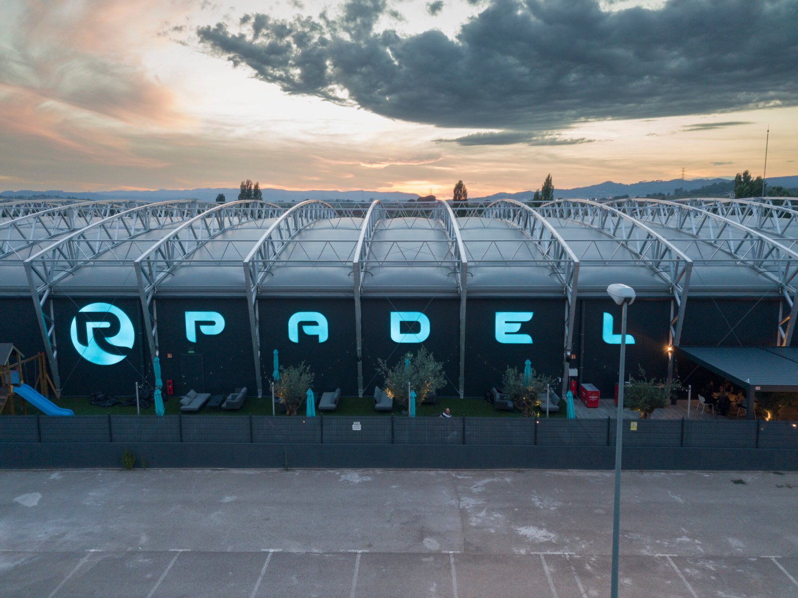 Cubiertas de pistas de pádel Okatent - Okatent